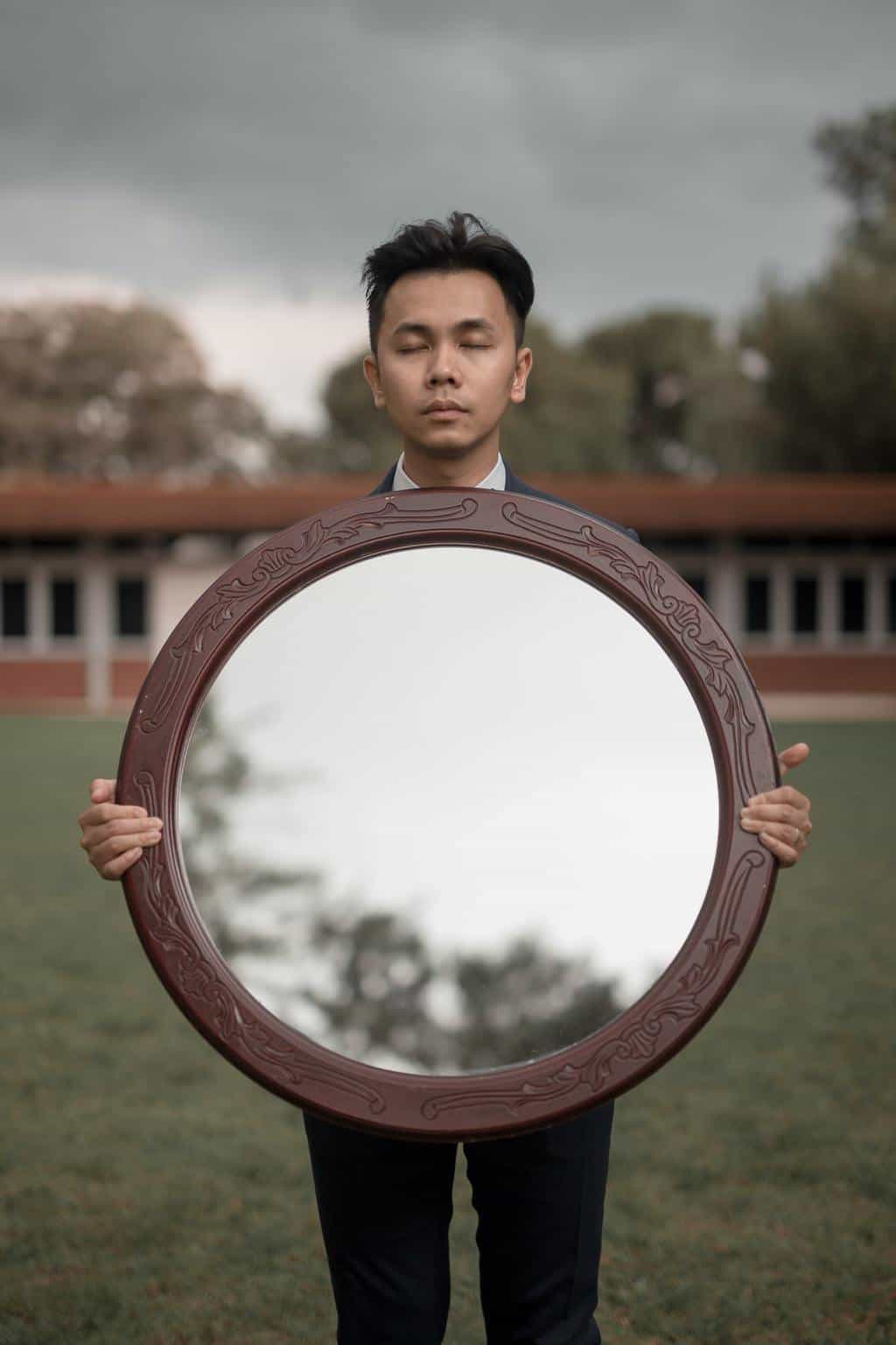 Mirror Dream Meaning